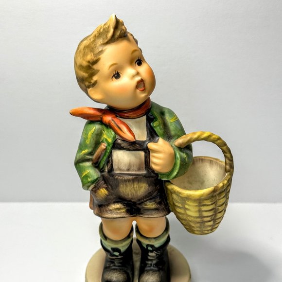 Hummel | Art | 97 Ceramic Hummel Special Club Edition Village Boy ...